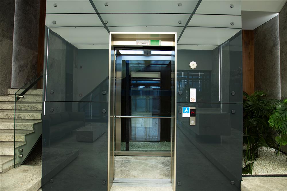 EKAPTAN - Kronelift | Package Elevator Company in Turkey